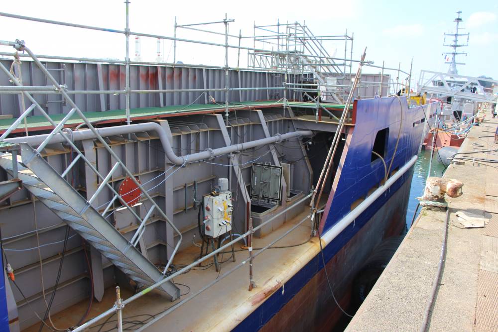 Piriou : sur le chantier de la future drague hybride Hydromer de la ...