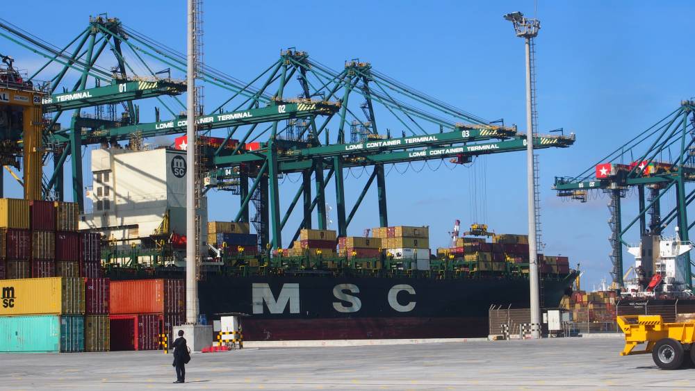 A la découverte du nouveau terminal conteneurs de Lomé, au Togo | Mer ...