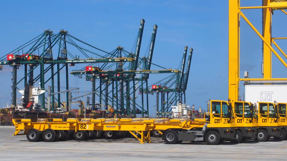 A la découverte du nouveau terminal conteneurs de Lomé, au Togo | Mer ...