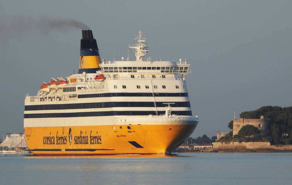 Corsica Ferries : le nouveau Mega Victoria fait ses premières escales ...
