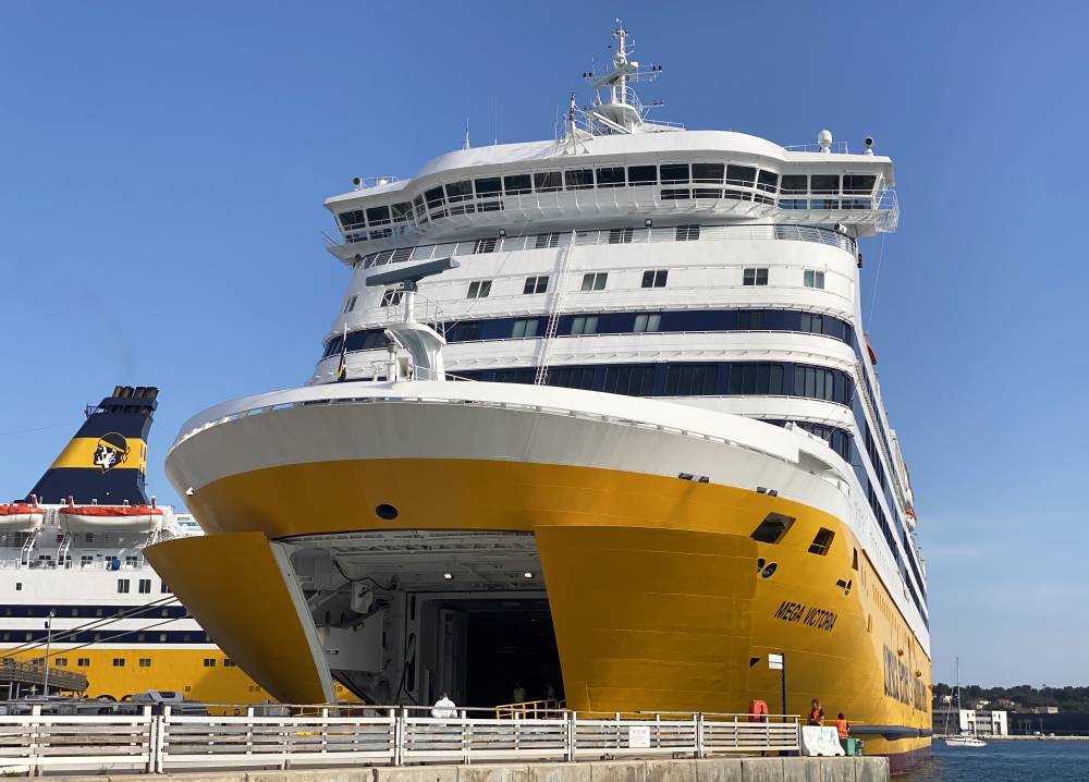 Corsica Ferries : le nouveau Mega Victoria fait ses premières escales ...