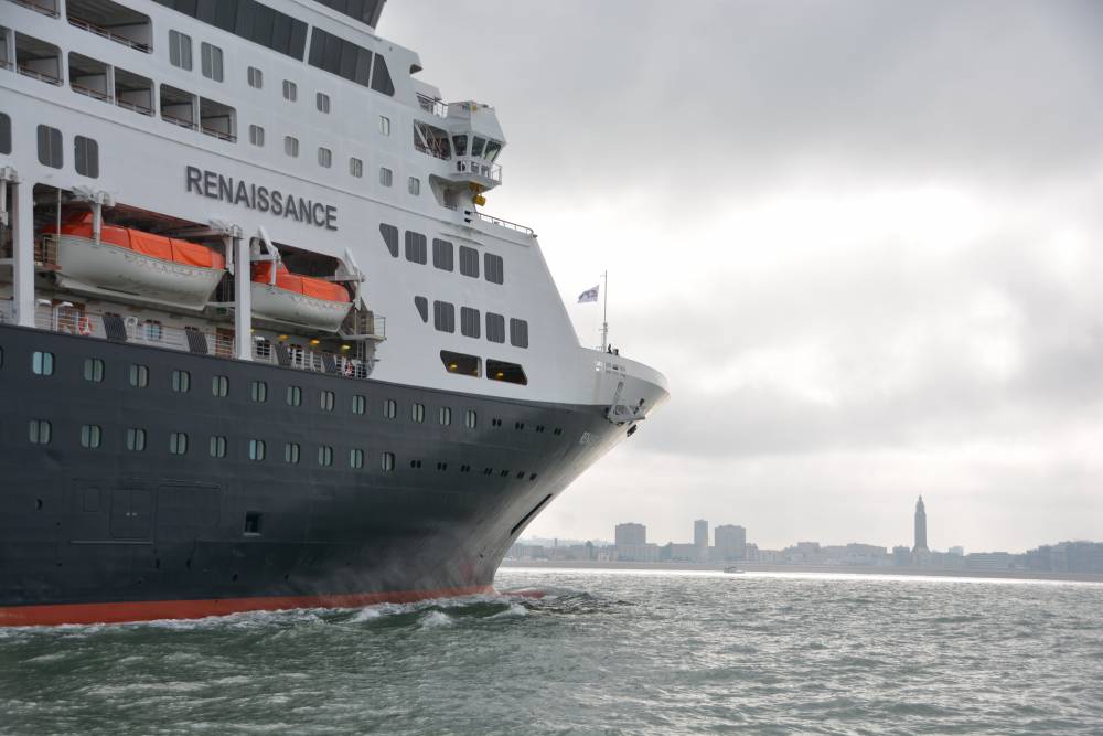 CFC : le Renaissance arrive au Havre pour son inauguration et ses ...