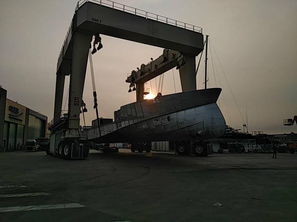 Seaway : le Men Du est arrivé aux Sables d’Olonne pour assemblage et ...