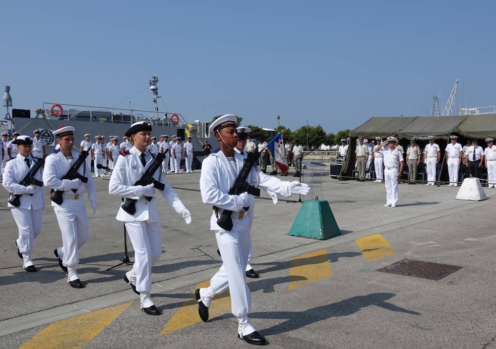 La flottille amphibie fête ses 30 ans | Mer et Marine