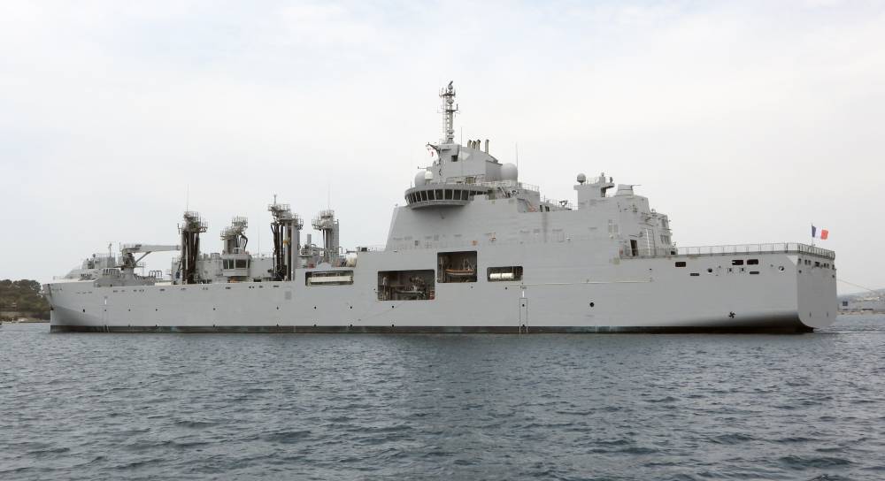 La Marine Nationale R ceptionne Son Premier B timent Ravitailleur De la-marine-nationale-r-ceptionne-son-premier-b-timent-ravitailleur-de