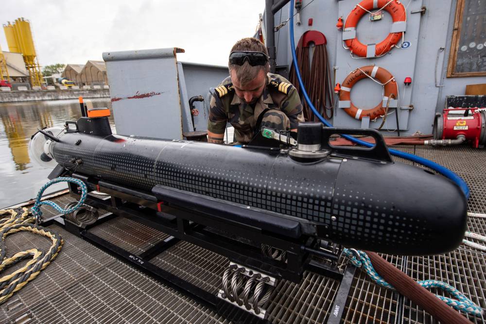 Marine nationale : la consultation pour les nouveaux bâtiments bases de ...