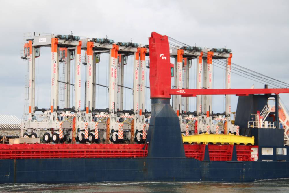 Le Havre : de nouveaux cavaliers à motorisation hybride pour Port 2000 ...