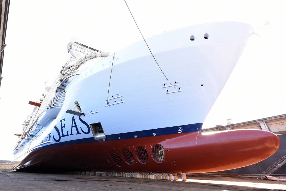 Saint-Nazaire met à l’eau le plus gros paquebot de son histoire | Mer ...