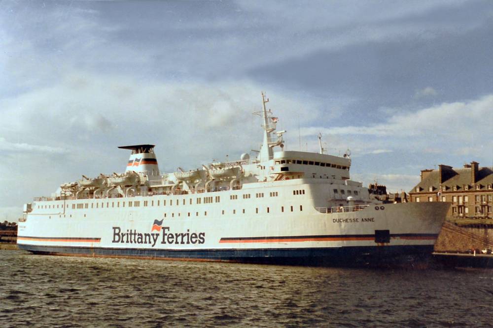 Que devient le car-ferry Duchesse Anne, bien connu des quais malouins ...