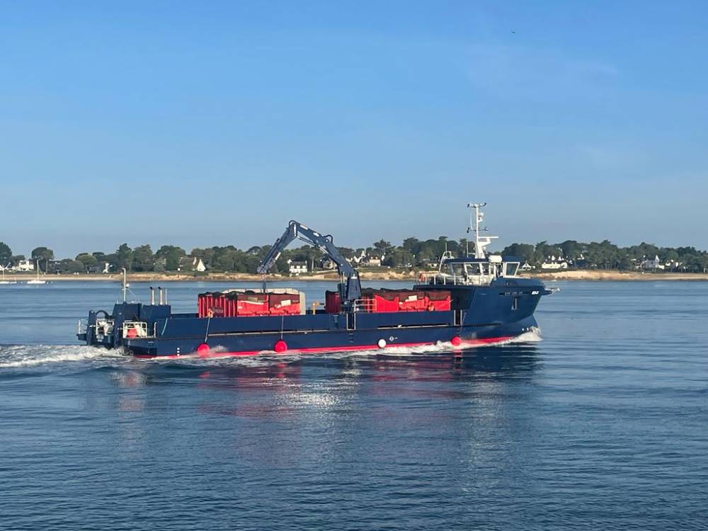 Le Men Du, nouveau navire polyvalent de la compagnie bretonne Seaway ...