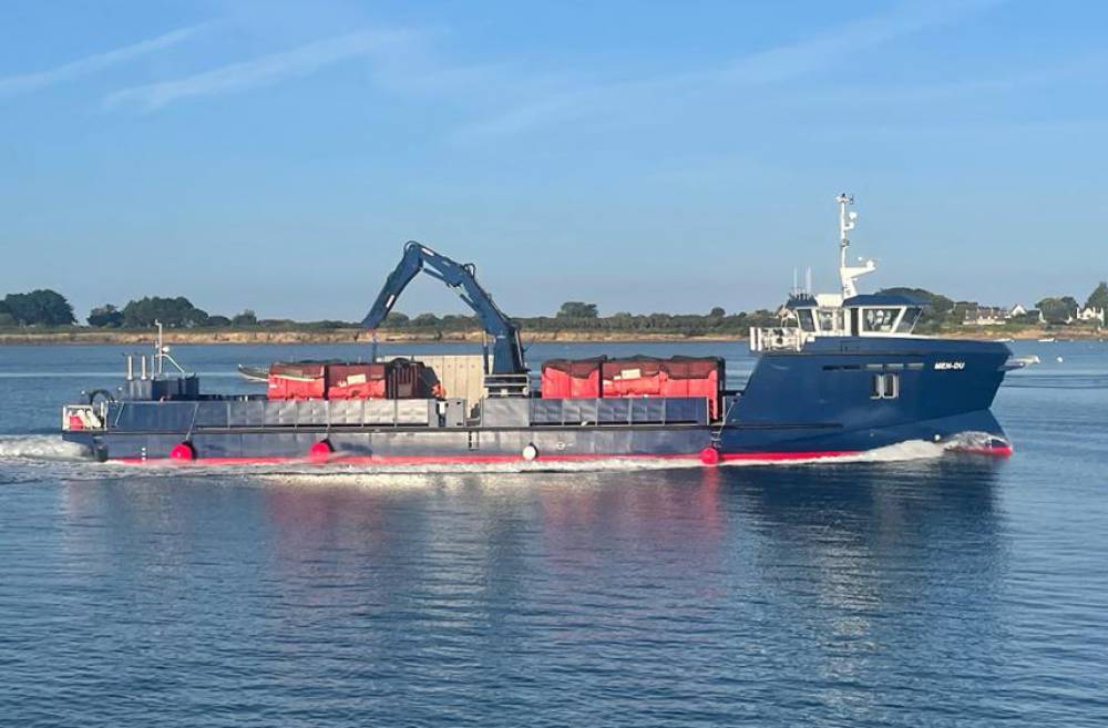 Le Men Du, nouveau navire polyvalent de la compagnie bretonne Seaway ...