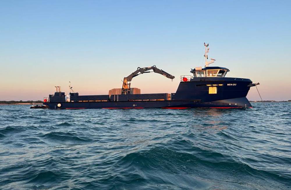 Le Men Du, nouveau navire polyvalent de la compagnie bretonne Seaway ...