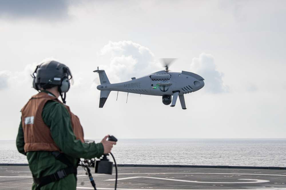 Le drone aérien VSR700 équipé pour la lutte anti-sous-marine | Mer et ...