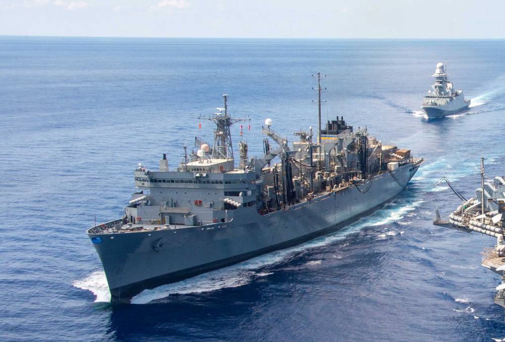 Un destroyer américain abat encore un drone en mer Rouge | Mer et Marine