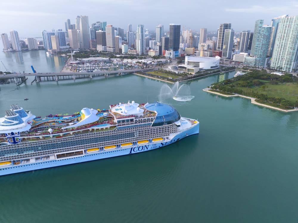 Icon of the Seas : le plus grand paquebot du monde est arrivé à Miami ...