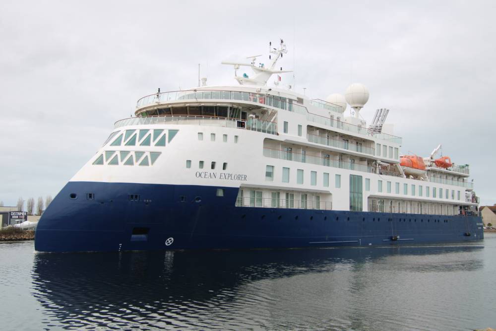 Le port de Caen accueille un nouveau navire de croisière en attente d ...