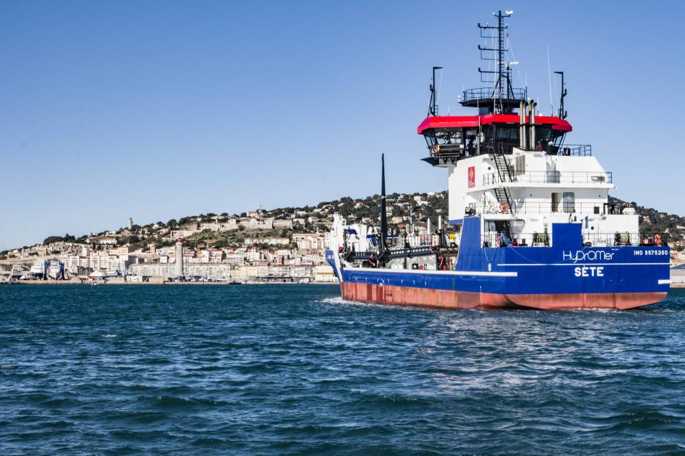 Hydrogène : la drague Hydromer est arrivée à Sète | Mer et Marine