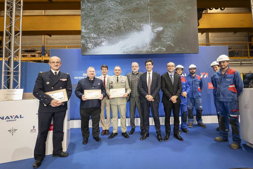 Cherbourg : Naval Group découpe la première tôle du prochain SNLE ...