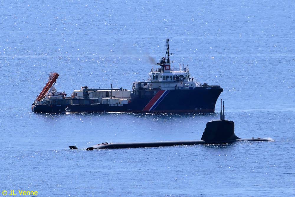 Le bâtiment turc de sauvetage de sous-marin à Toulon après sa ...