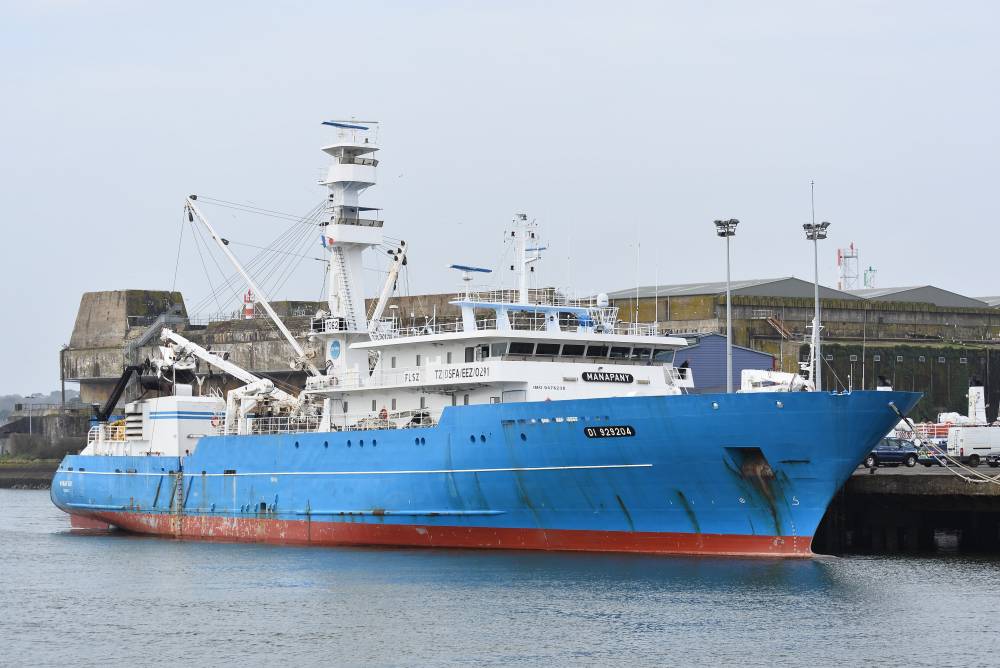 Qu’est devenu le thonier-senneur Belouve de la Sapmer ? | Mer et Marine