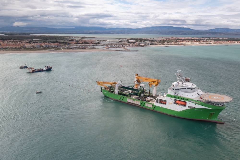 Eolien flottant : la construction du parc pilote EFGL bat son plein | Mer et Marine