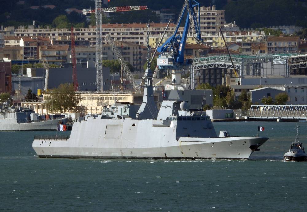 Des frégates portugaise et italienne dans le groupe aéronaval français ...