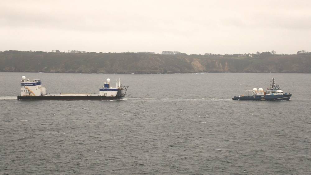 Blue Origin : la barge LPV1 a quitté Brest pour rejoindre les États ...