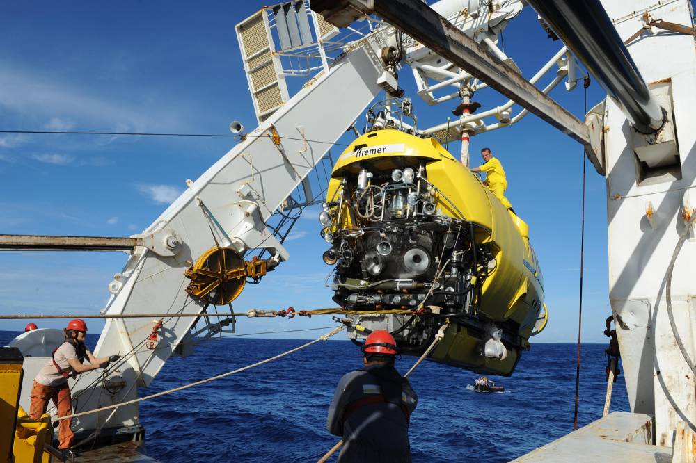 Ifremer : gros plan sur la rénovation du Nautile | Mer et Marine