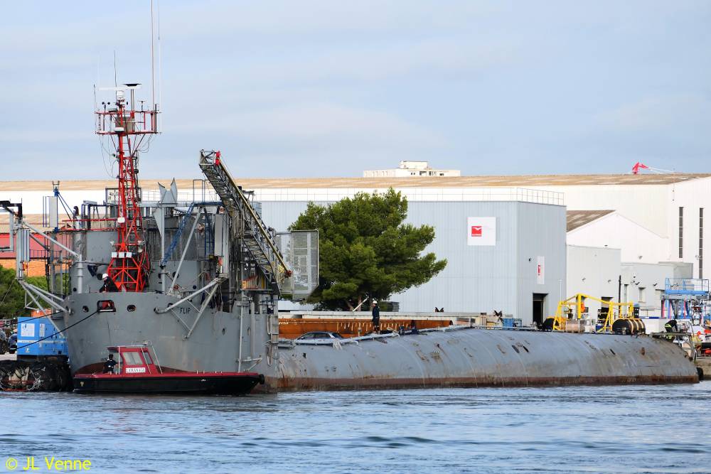 Le singulier engin Flip de l'US Navy est arrivé en Méditerranée | Mer ...