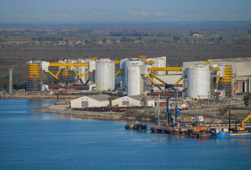 Eolien flottant : la construction du parc pilote EFGL bat son plein | Mer et Marine