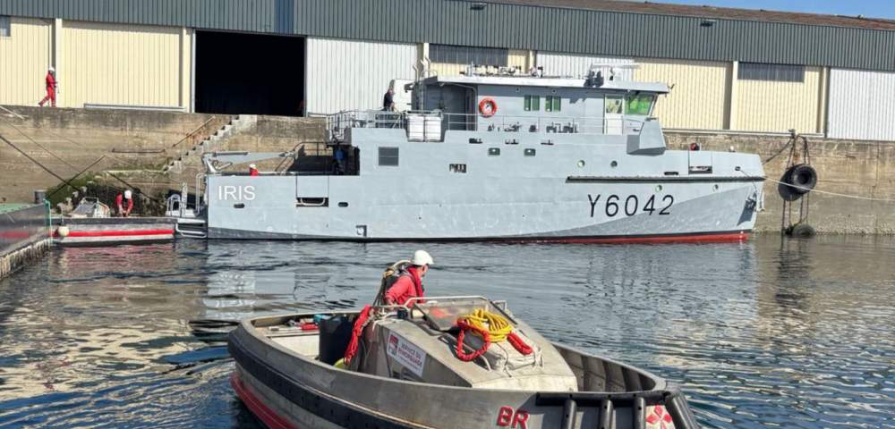 Marine nationale : CIB met à l’eau à Brest la vedette de soutien à la ...