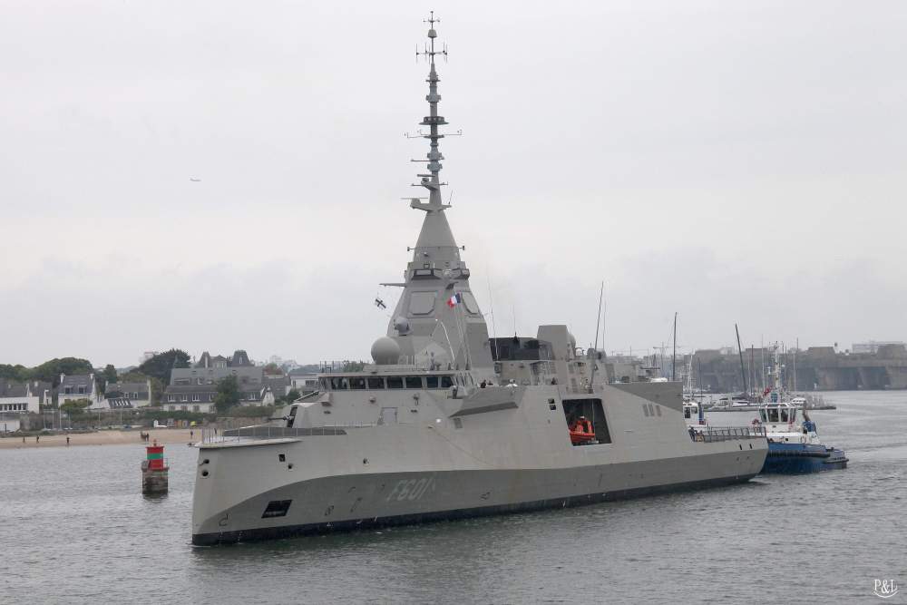 FDI : la frégate grecque Kimon débute ses essais en mer | Mer et Marine