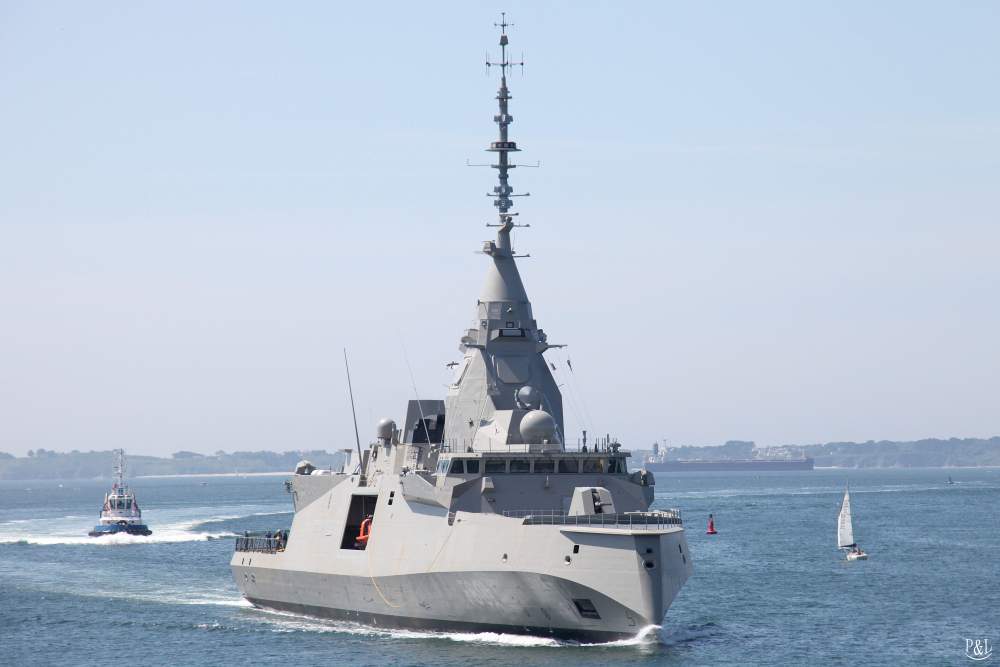 La FDI grecque Kimon rentre à Lorient après sa première sortie en mer ...