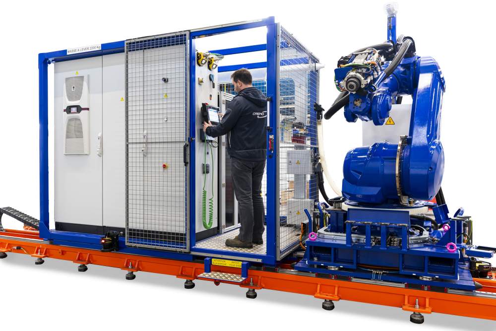 Un robot d’usinage CRENO pour l’usine Solid Sail Mast Factory | Mer et ...