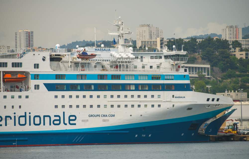 Le Massalia, ex-Normandie de Brittany Ferries, aux couleurs de La ...