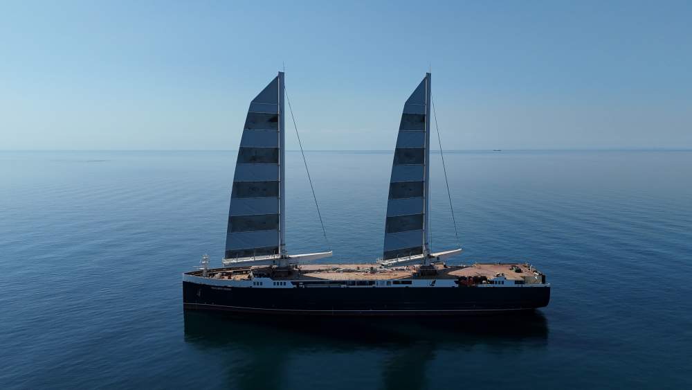 Le Neoliner Origin déploie ses voiles pour la première fois | Mer et Marine