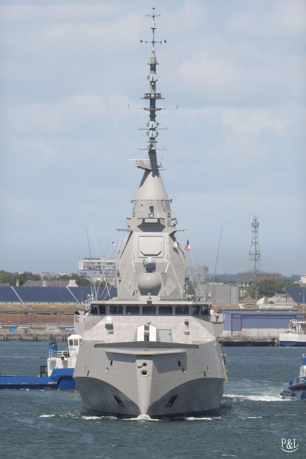 La FDI grecque Kimon reprend la mer | Mer et Marine