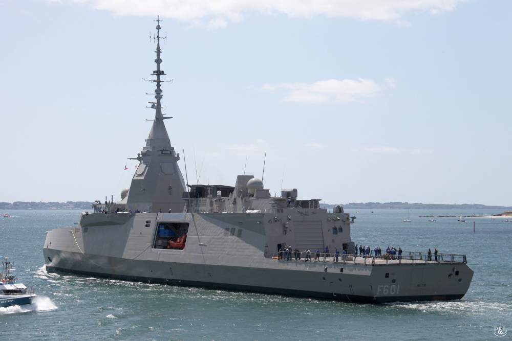 La FDI grecque Kimon reprend la mer | Mer et Marine