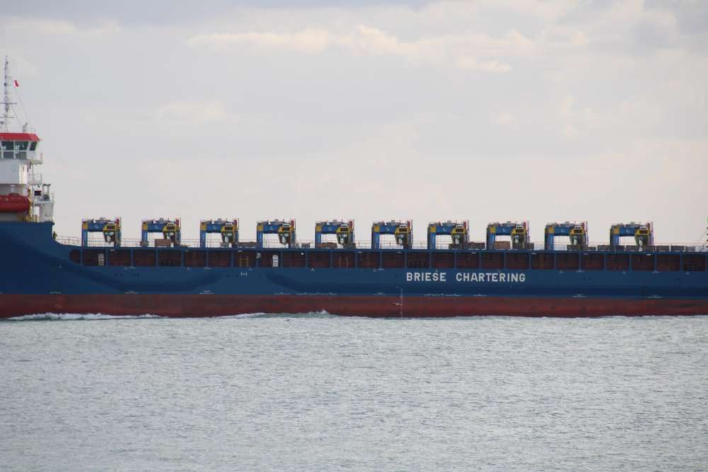 Nouvelle livraison de cavaliers hybrides pour Port 2000 au Havre | Mer ...