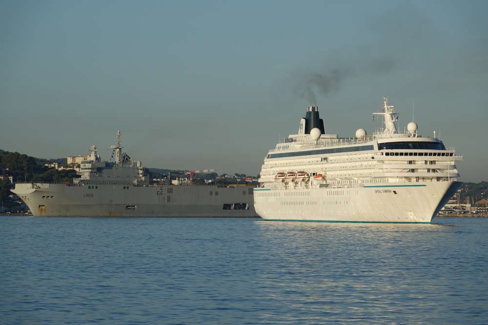 Le Crystal Symphony de passage à Toulon | Mer et Marine