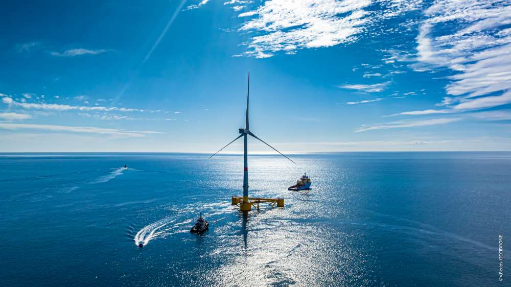 Les trois éoliennes flottantes de 10 MW d’EFGL sont en place | Mer et ...
