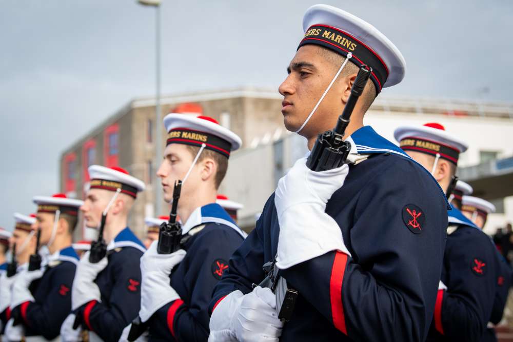 « Former pour le combat », au cœur de l’École des fusiliers marins ...