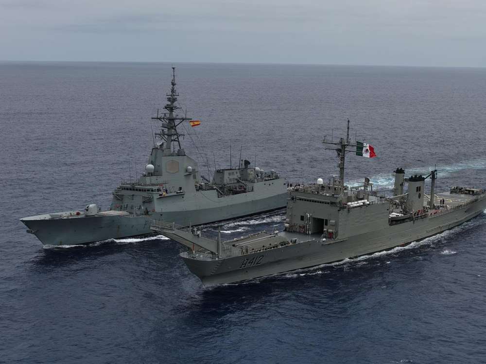 La Marine espagnole présente sur presque toutes les mers du globe | Mer ...