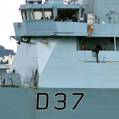 Le destroyer britannique HMS Duncan repasse par Toulon | Mer et Marine