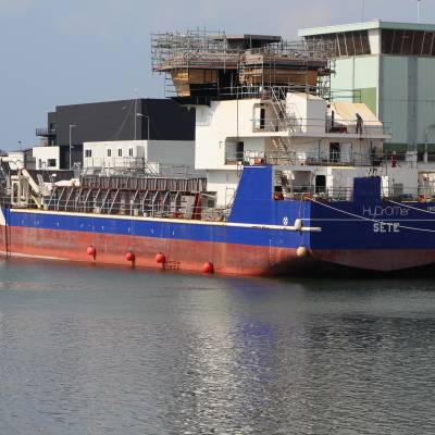 Piriou : sur le chantier de la future drague hybride Hydromer de la ...