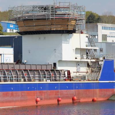 Piriou : sur le chantier de la future drague hybride Hydromer de la ...