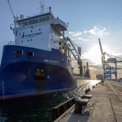 Marseille-Fos : de nouveaux cavaliers pour les terminaux Seayard et Med ...